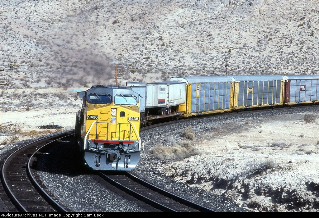 UP 9436 and 6053 on NPLAZ